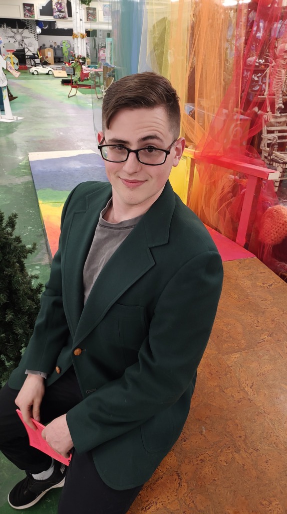 Colorful Conversations With The Cast of Clue: Mustard, Green, & Plum ...